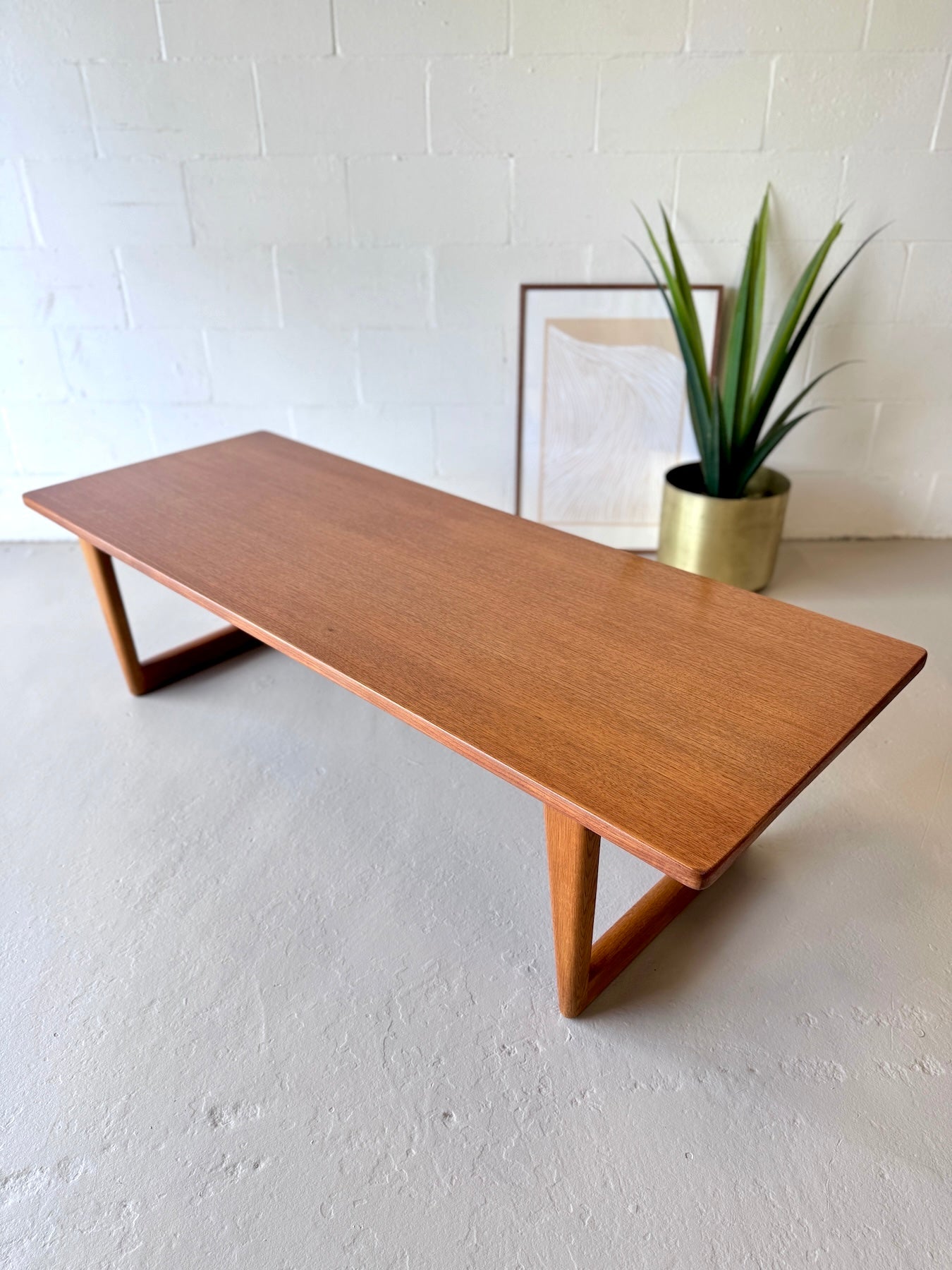 Danish Modern Sleigh Leg Coffee Table by Borge Modensen – Warehaus Orlando