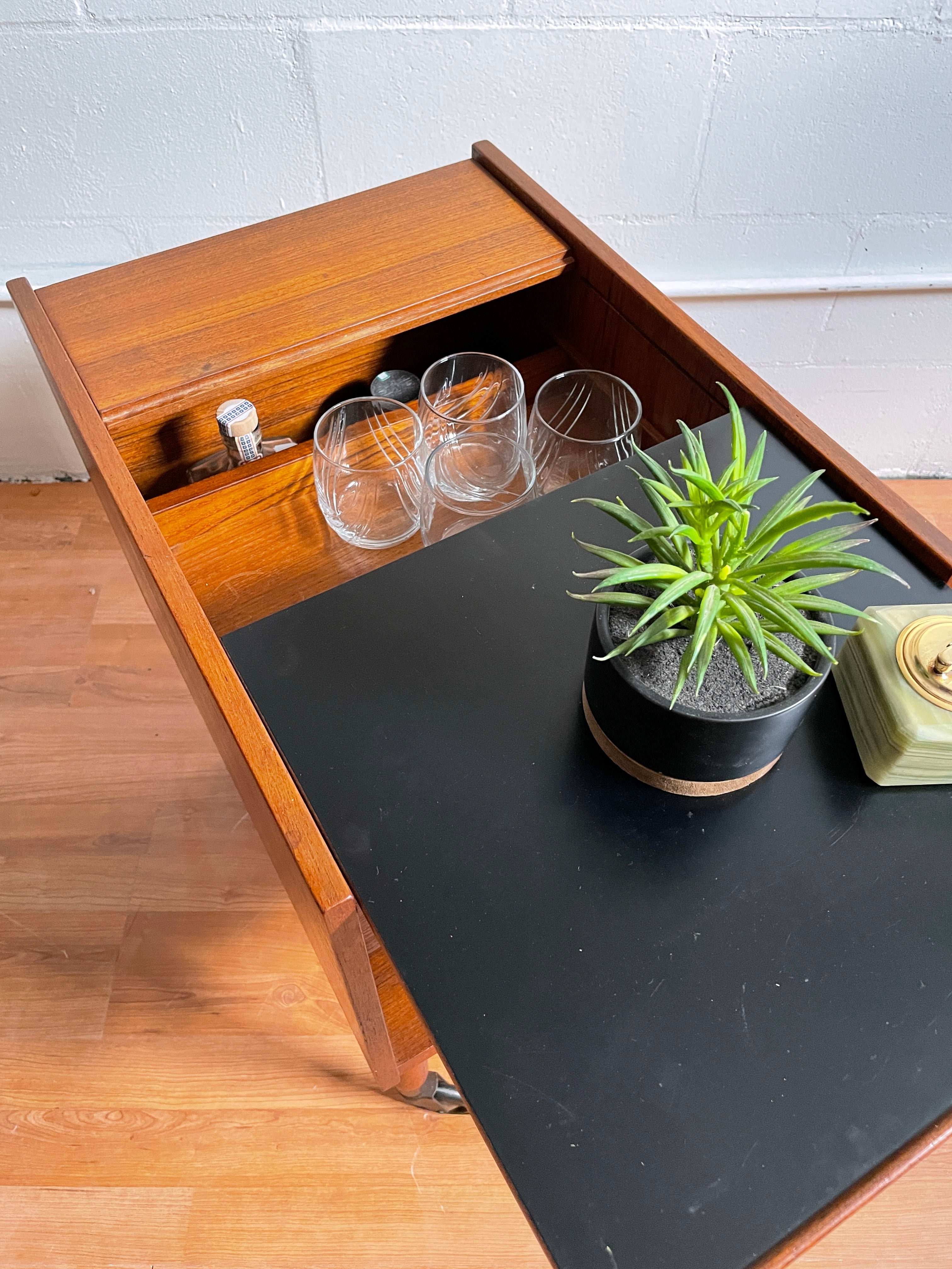Teak Rolling Bar Table – Warehaus Orlando